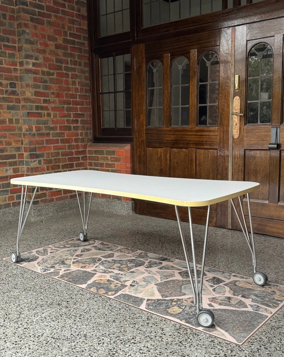 'Max' Table for Kartell – Didi and Dora