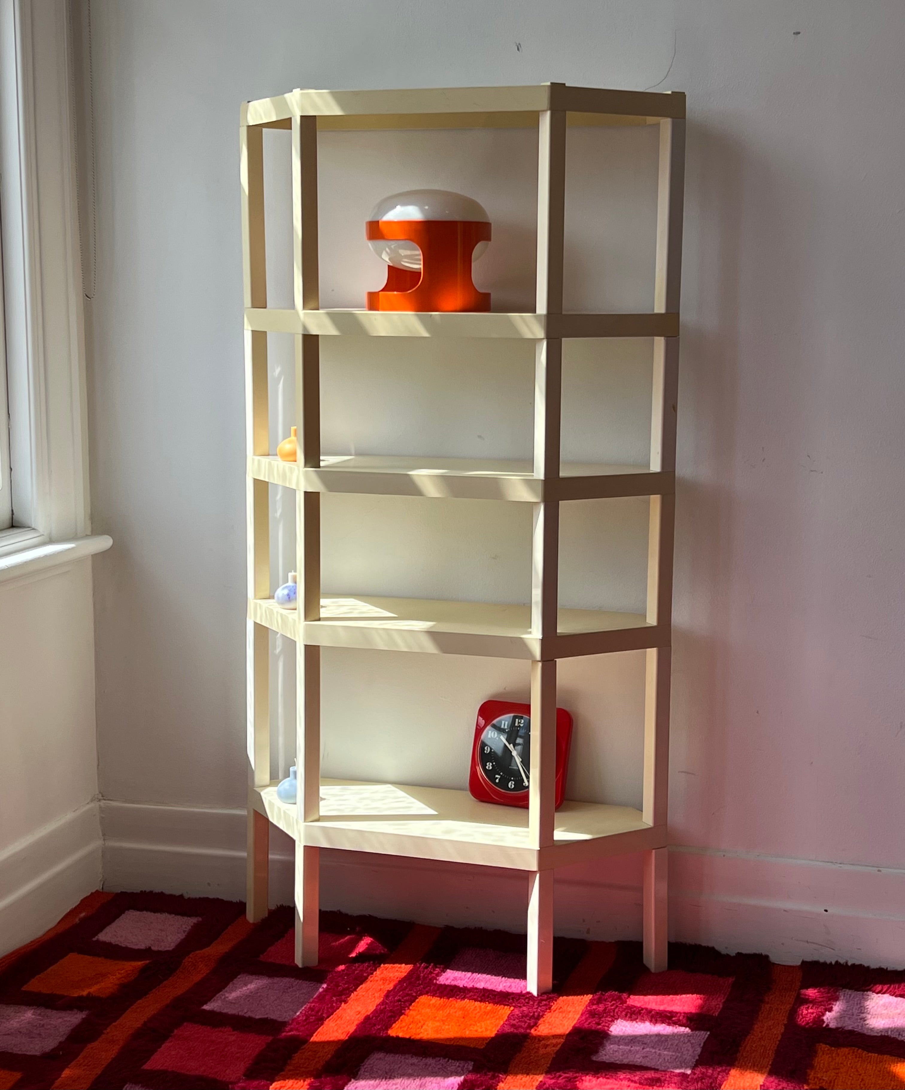 Plastic Modular Shelving by Sherman Shelving – Didi and Dora